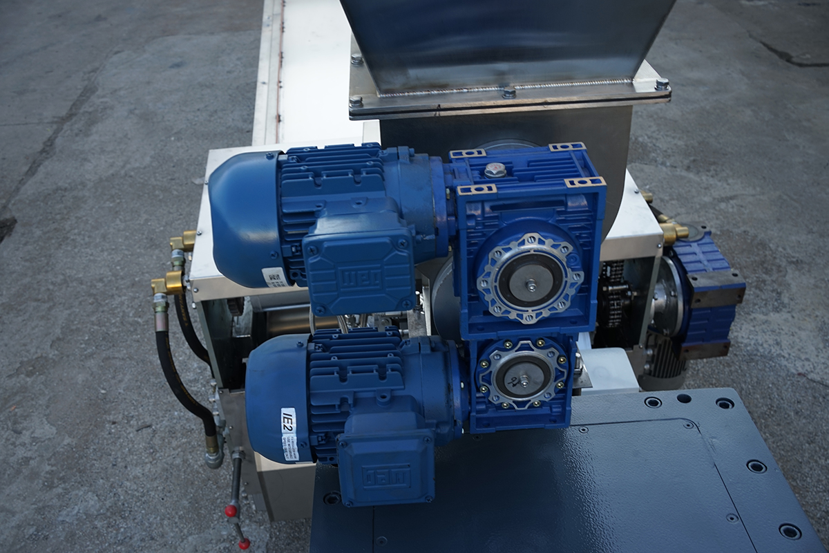 Side Feeder Specific Food Processing Twin Screw Extruder Barrel Opening ...